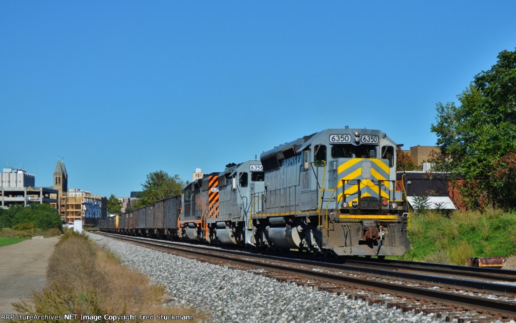 WE 6350 backs toward Exchange St.